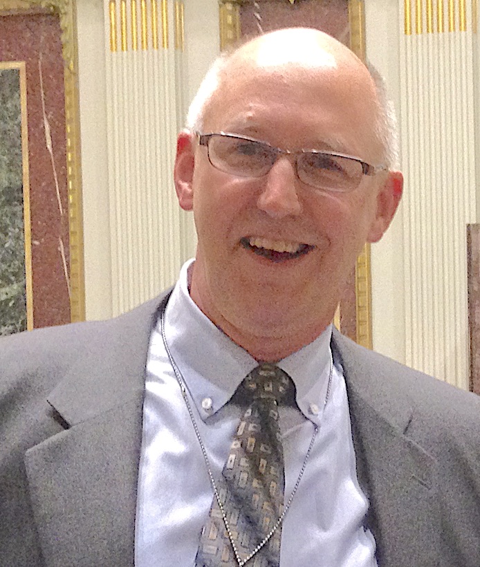 Craig Johnson Headshot