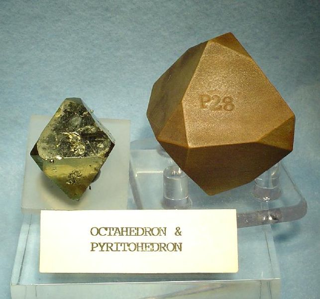 turkish_pyrite_specimen_accomp.jpg